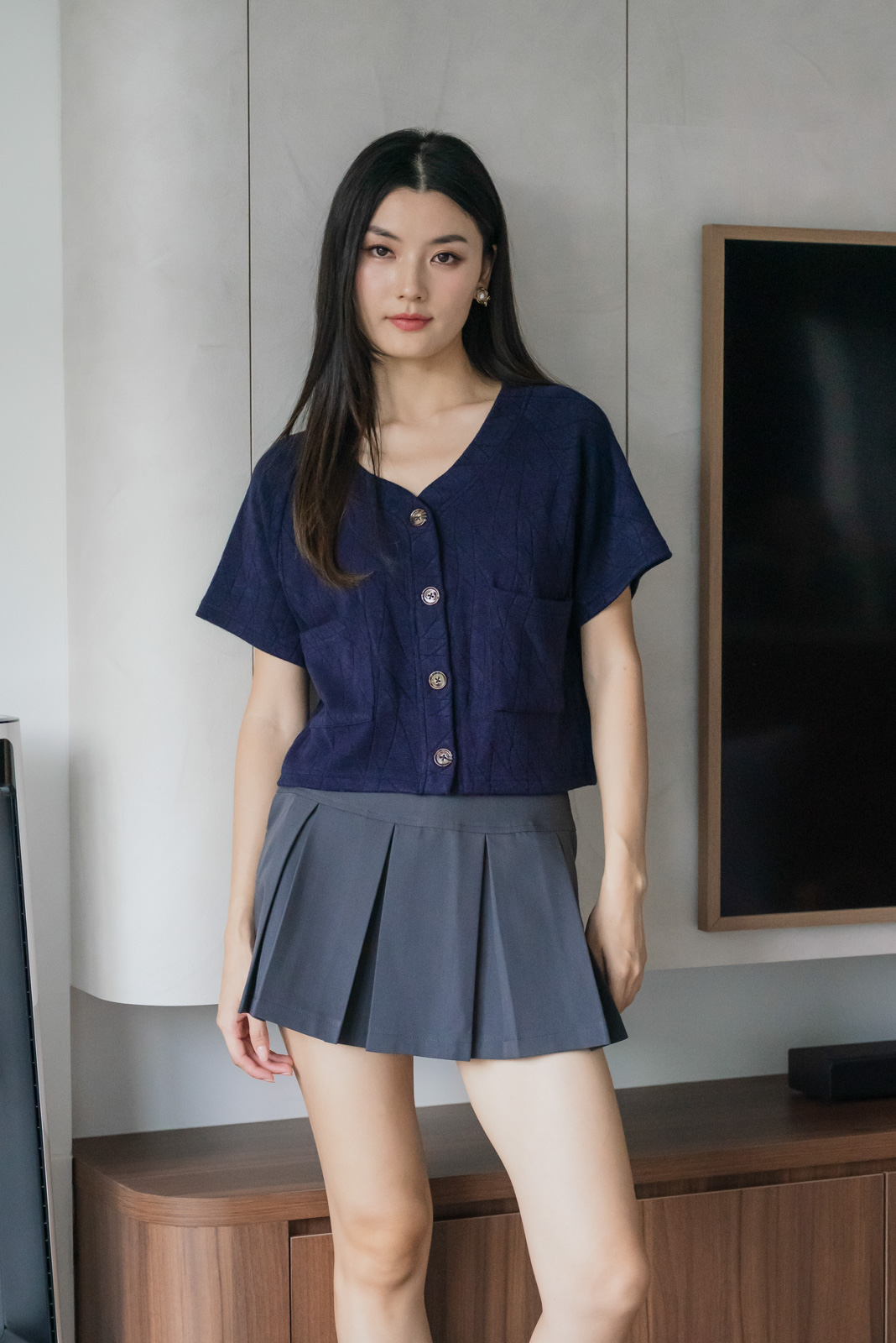 Madeline Buttons Pocket Knit Top In Navy