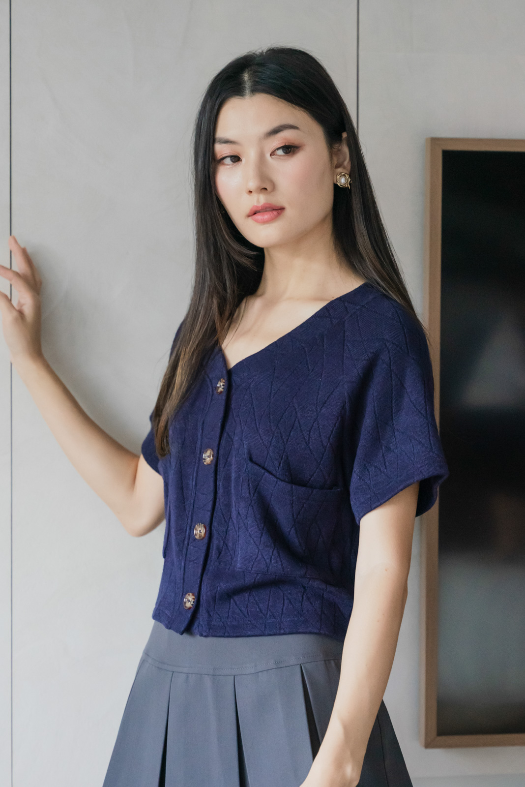 Madeline Buttons Pocket Knit Top In Navy