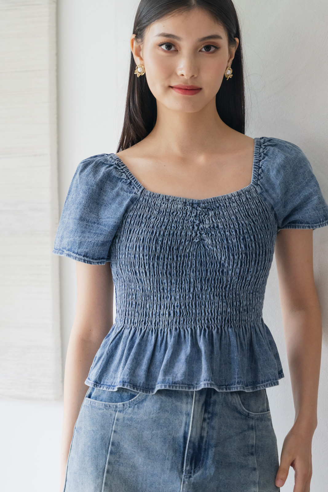 Hydra Smocked Denim Top In Denim Wash